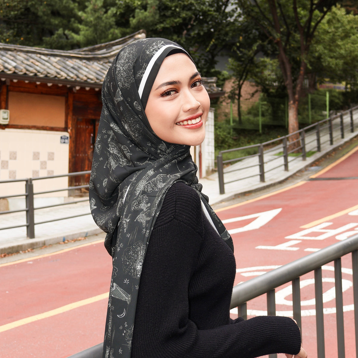 The Faraway Tree in Moon – Soof